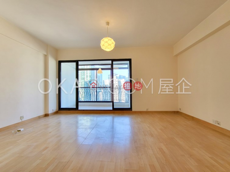 3房2廁,實用率高,連車位,露台倚雲閣出租單位|倚雲閣(Ewan Court)出租樓盤 (OKAY-R48695)
