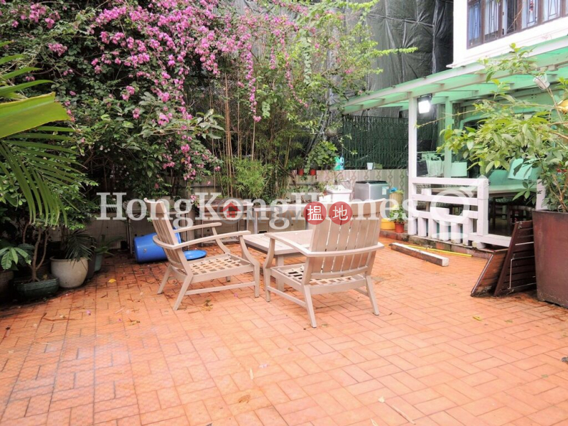 3 Bedroom Family Unit at Tai Shing Building | For Sale | Tai Shing ...