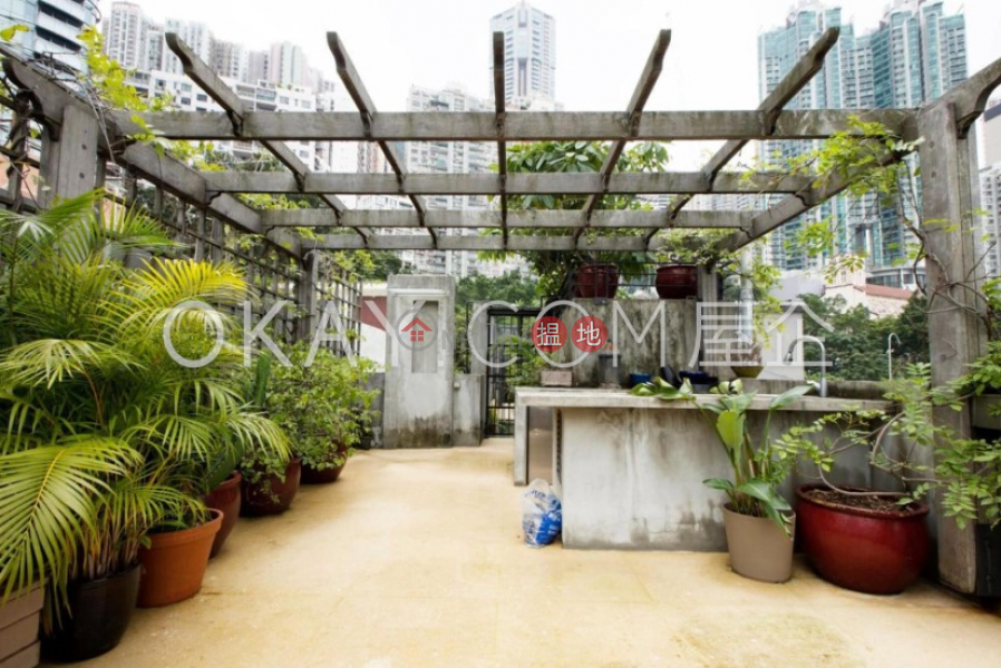 Luxurious 2 bed on high floor with rooftop & terrace | For Sale | 1 U ...